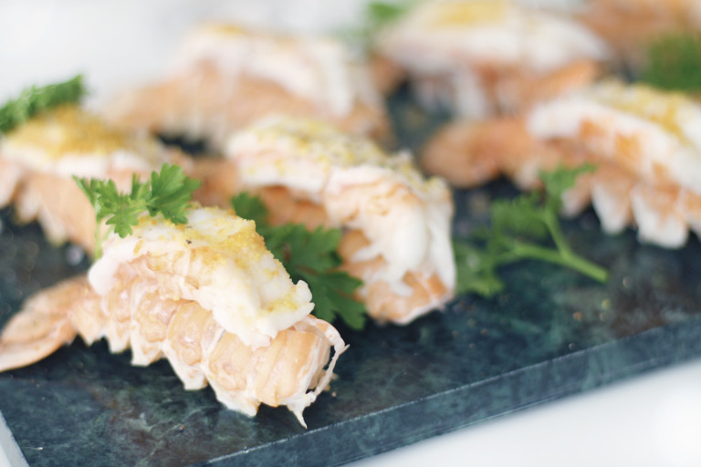 Dásamlega góðir hvítlauks humarhalar - Linda Ben