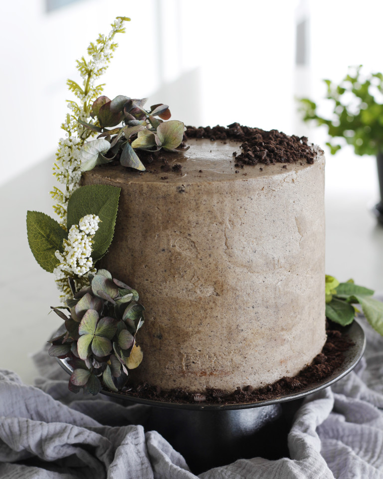 Þriggja hæða oreo kaka með ofur fluffý oreo kremi - Linda Ben Þriggja hæða oreo kaka með ofur fluffý oreo kremi - Linda Ben