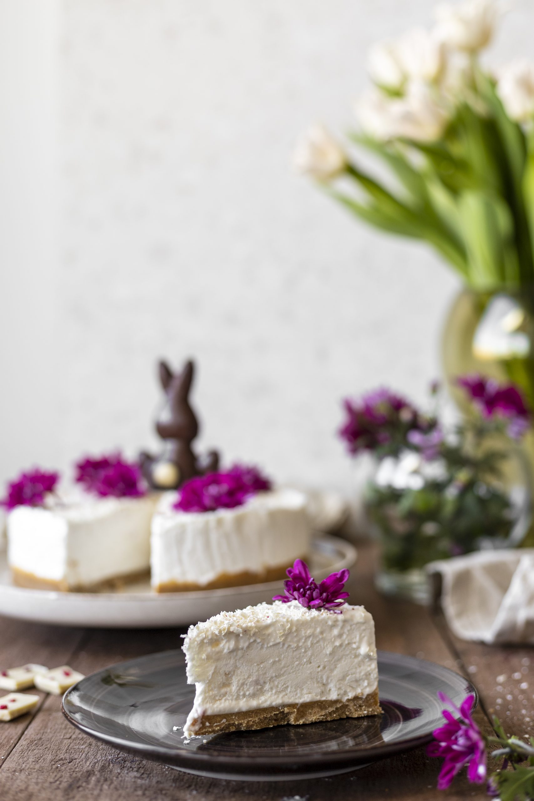 Ofnæmisvæn ostakaka með hvítu súkkulaði og hindberjum (vegan) - Linda Ben