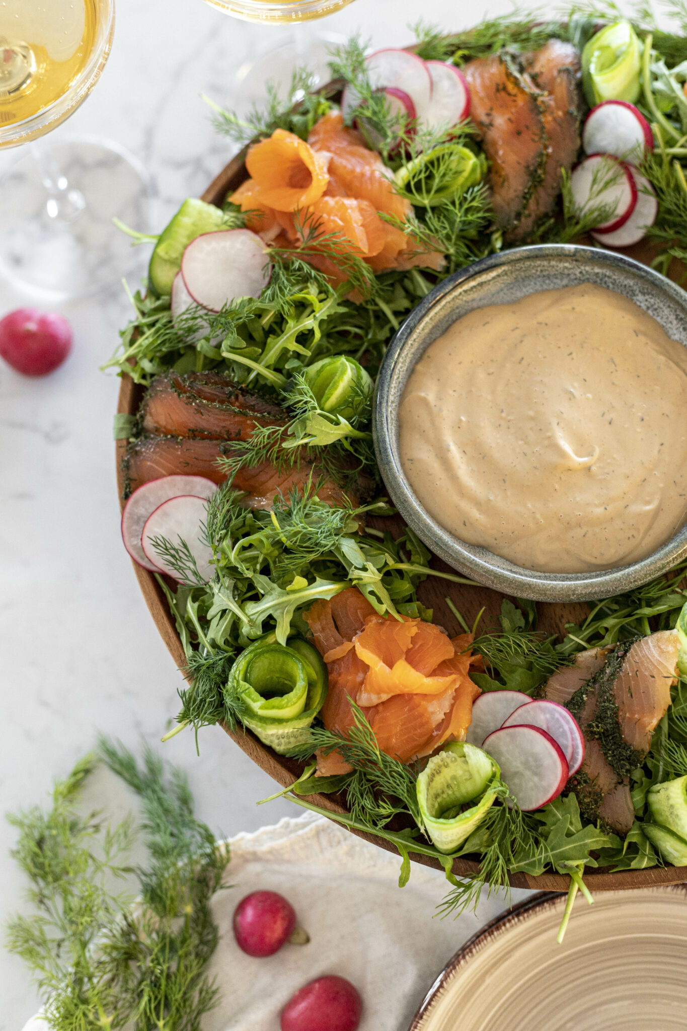 Dásamlegur forréttur með gröfnum og reyktum laxi - Linda Ben