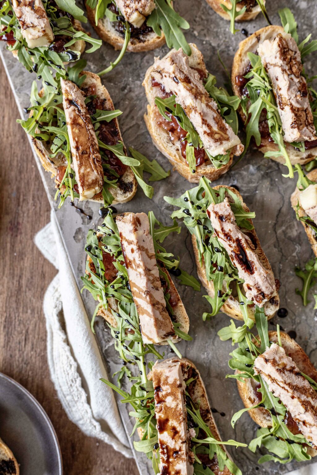 Veisluréttir - krakkavænir réttir - lúxus snittur með hátiðarpate ...